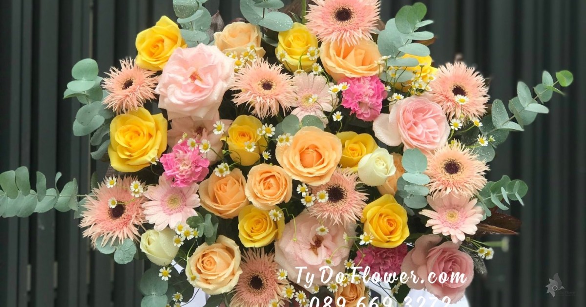 TyDo Flower - Cửa hàng hoa tươi Gò Vấp - G09231010 GIỎ HOA CHÚC MỪNG ...